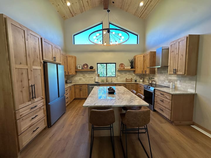 Come Up. Slow Down. Stay Awhile. - Mount Lemmon, AZ