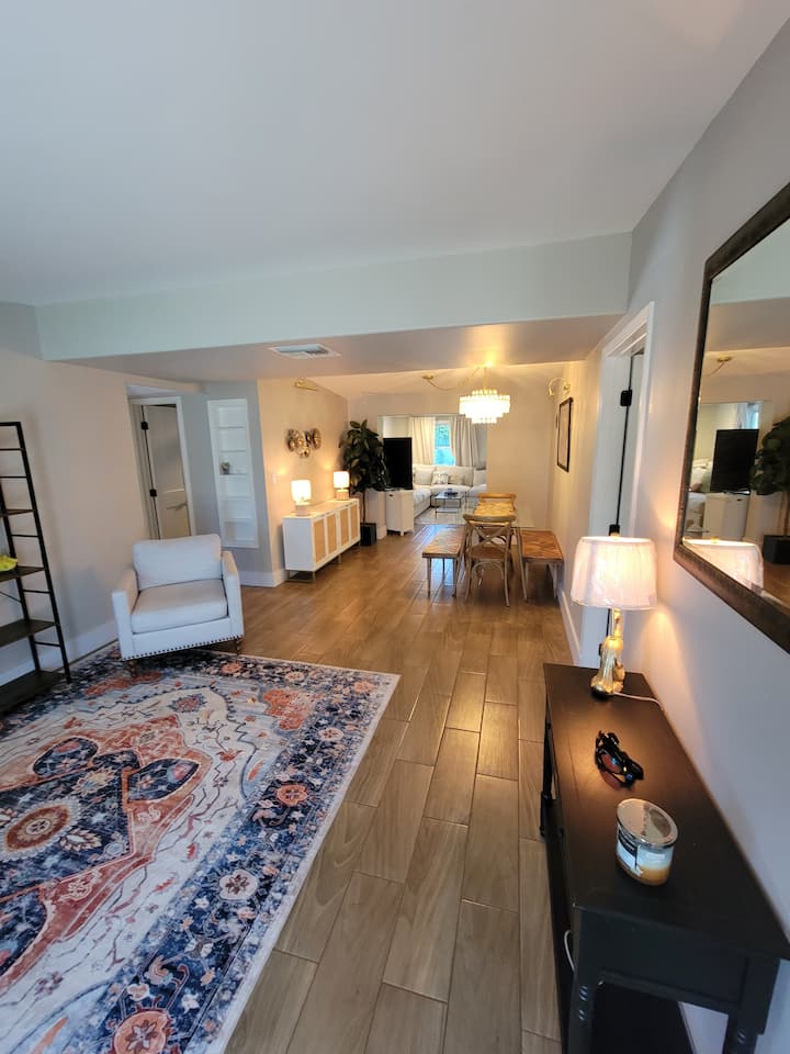 Delmar House - Naples, FL