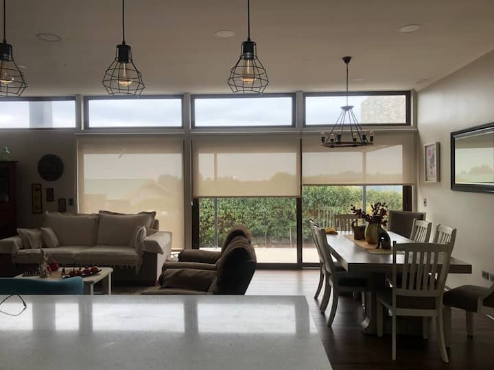 Bella Casa Totalmente Equipada, Para 8 Personas - Quintero