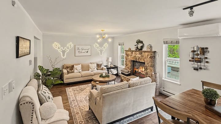 Poconos Home With Sauna And Game Room - Pocono Lake, PA