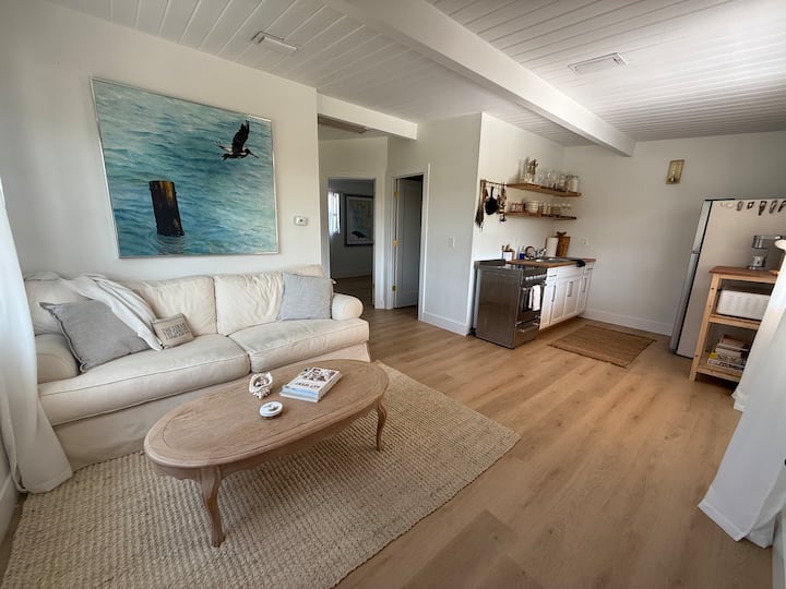 Bonita Bitty Beach Cottage - Waterfront Retreat - Bonita Springs