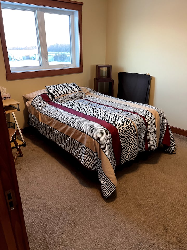 Castleview Empress Suite - North Battleford