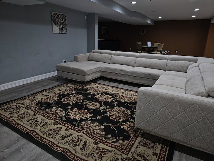 The Curated Comfort Suite
"Relax Recharge Stream" - Harrisburg, NC