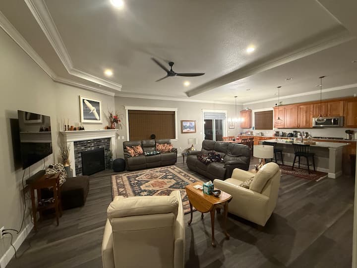 The Perfect House - Comfy Home 15 Min From Boulder - Longmont, CO