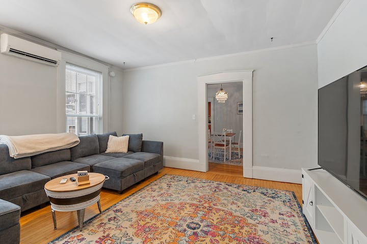 Huge 1br In Downtown Manchester • Near Hospitals - Manchester, NH