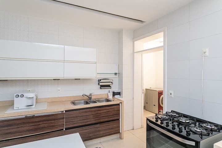 Apartamento De Luxo Quadra Da Praia Em Copacabana - Rio de Janeiro