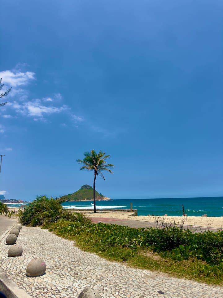 Réveillon 2026 - 1 Quarto - óTima Localização - Recreio