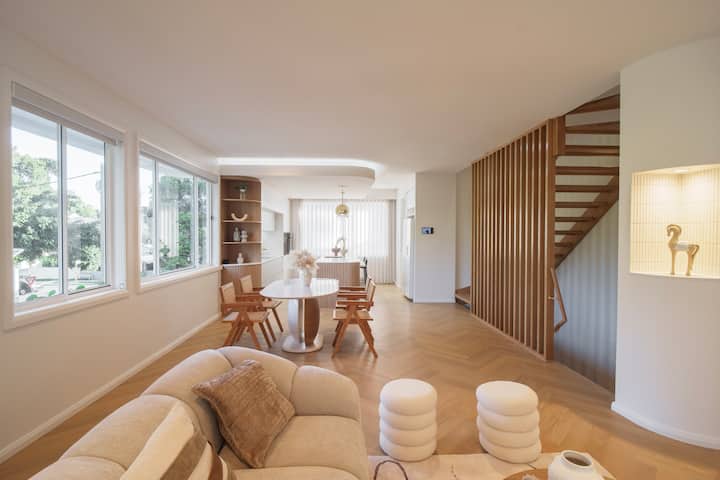 Brand New 4br/3ba Luxury Smart Home Modern Design - Windsor, Australia