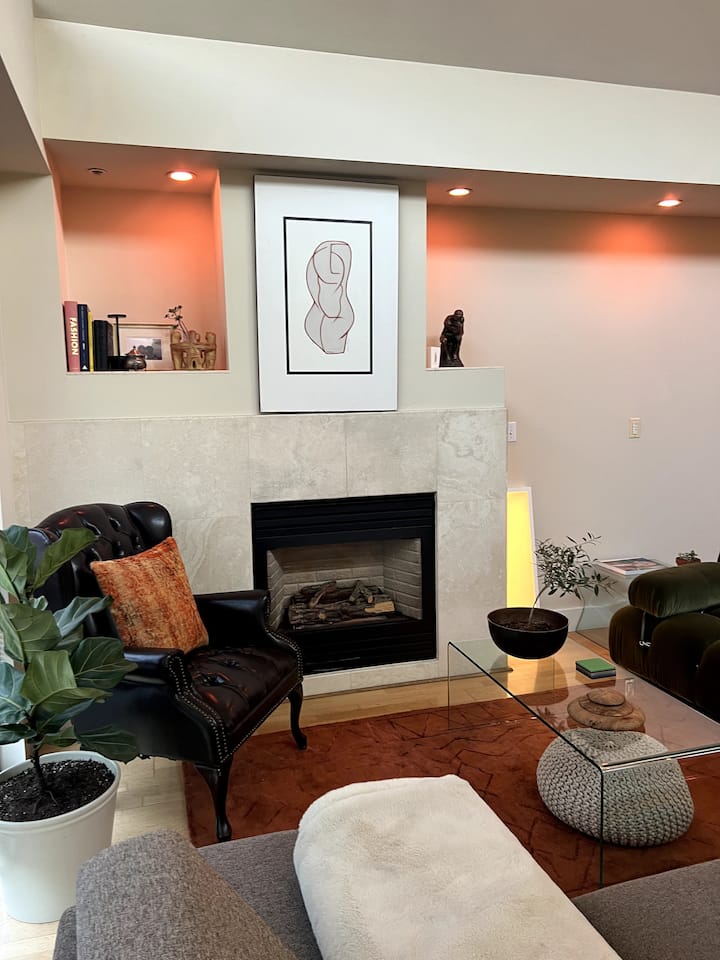 Huge Modern 2 Bed 2 Bath - San Francisco, CA