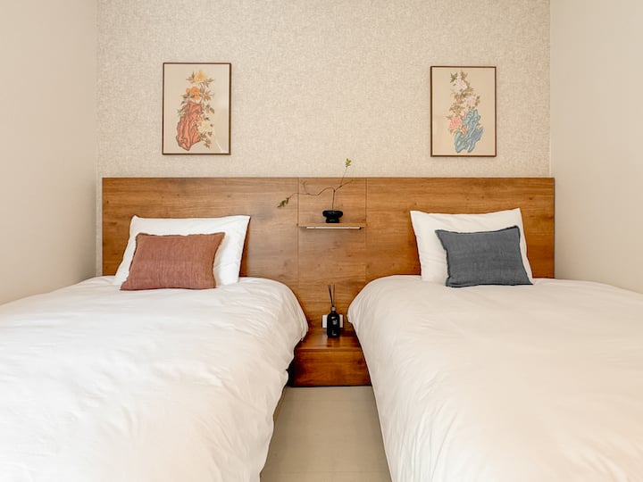 보리수 #창덕궁+욕조+독채 #2br #경복궁 #인사동 #북촌한옥마을 #광화문 #명동#Ddp - Seoul