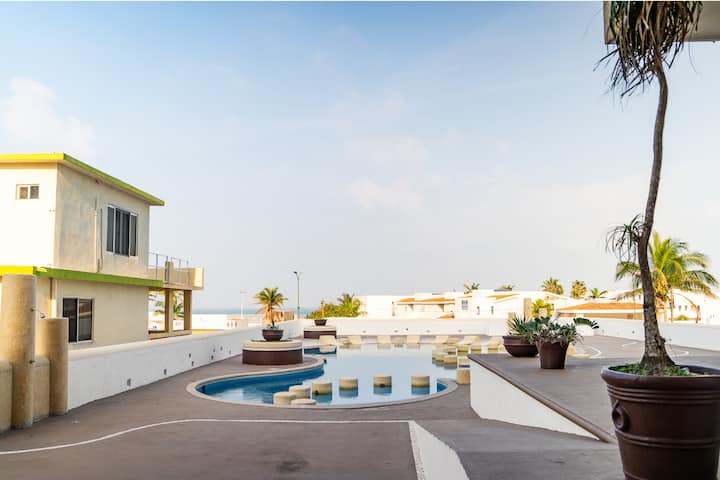 Depa De La Playa | Playa Miramar - Wifi - Alberca - Mexico