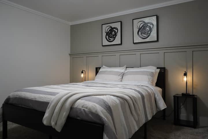 The Mini Falls Getaway - Idaho Falls, ID