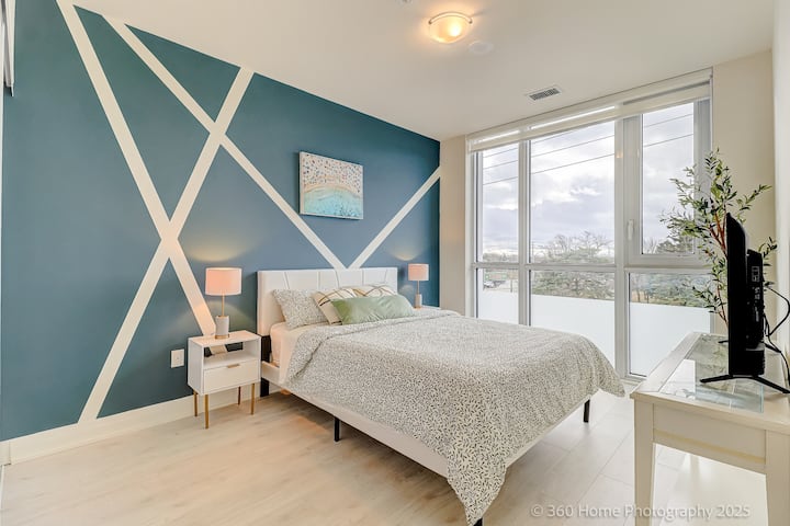 Stylish Suite Gym Fast Wifi Parking Office - Oakville