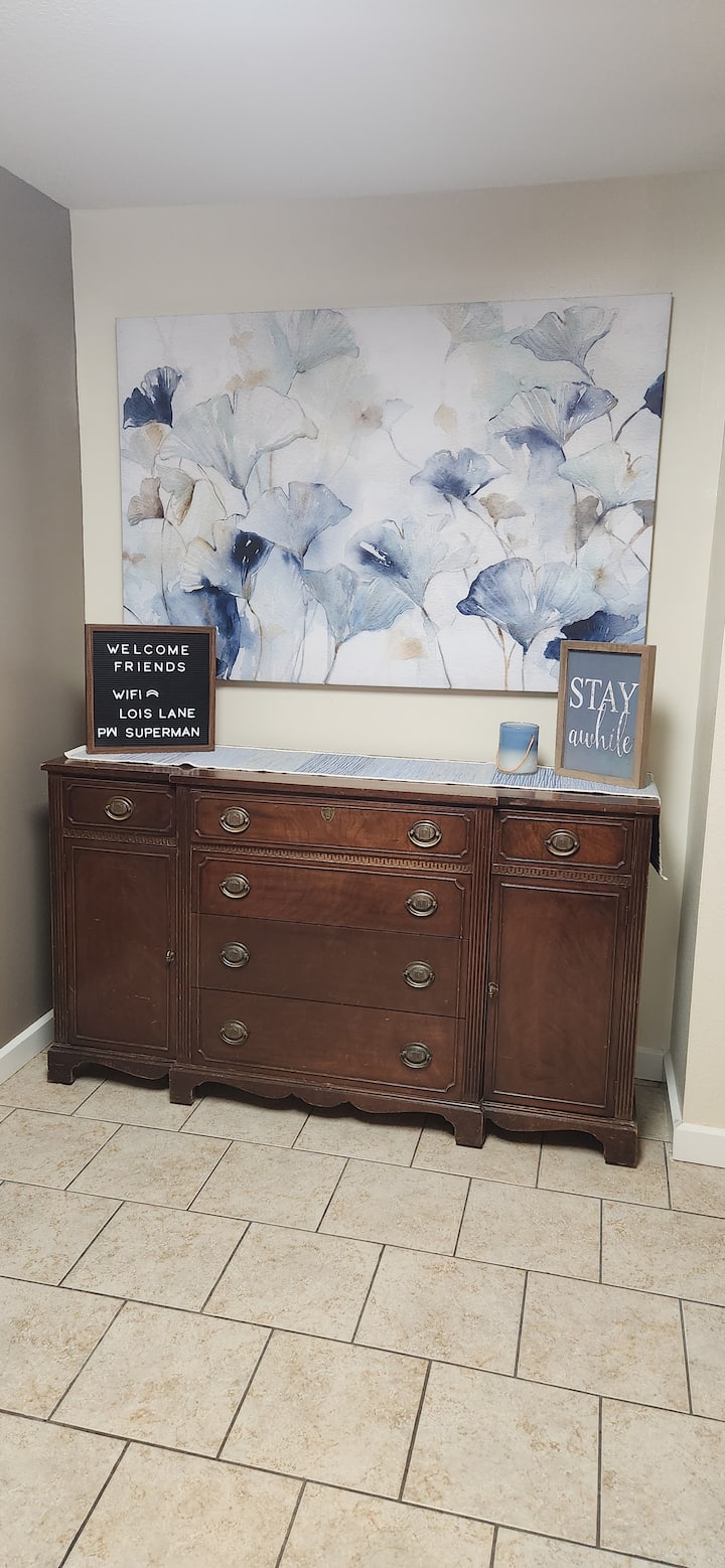 Surprising Fort Wayne Home - Fort Wayne, IN