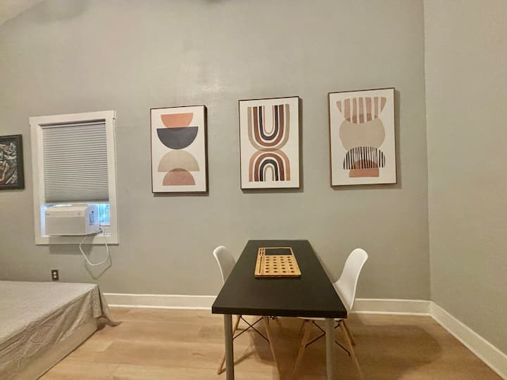 1br Home In Ontario Near Airport W/fun Backyard - Upland, CA