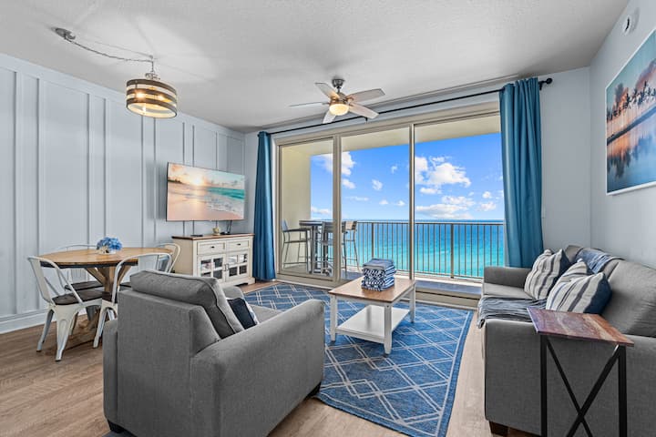 Steps To Beach • Sleeps 9 • Best Views - Panama City Beach, FL