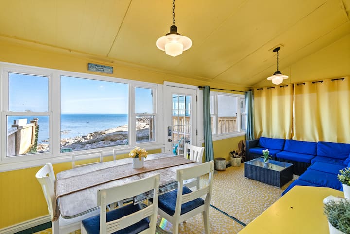 Crystal Beach Stunning Waterfront Stay W/ Fire Pit - Crystal Beach