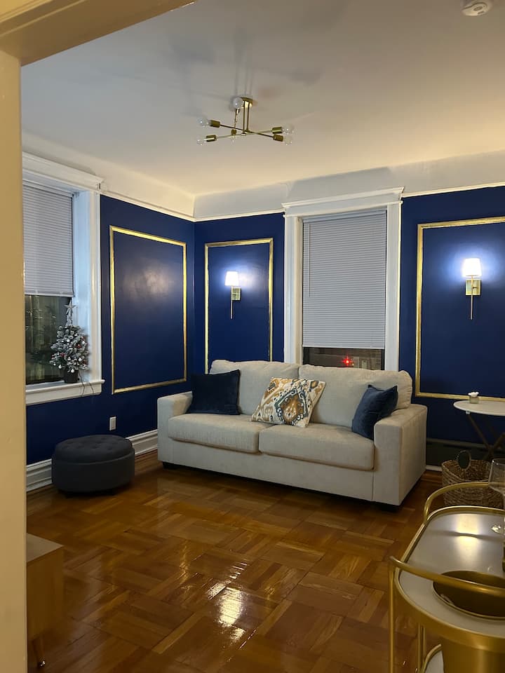 Nyc Views & Fast Access - Blissville, NY