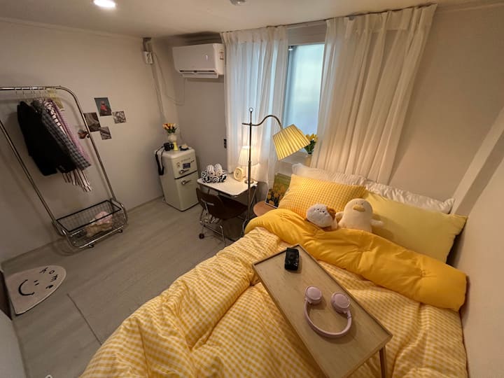 마당 있는 아늑한 침실 - 산본1동