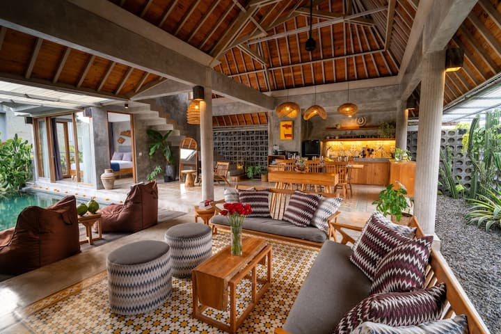 2br Modern Industrial Villa In The Heart Of Canggu - Australia