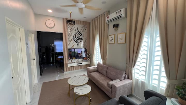 Az Homestay Pekan Teluk Intan - Teluk Intan