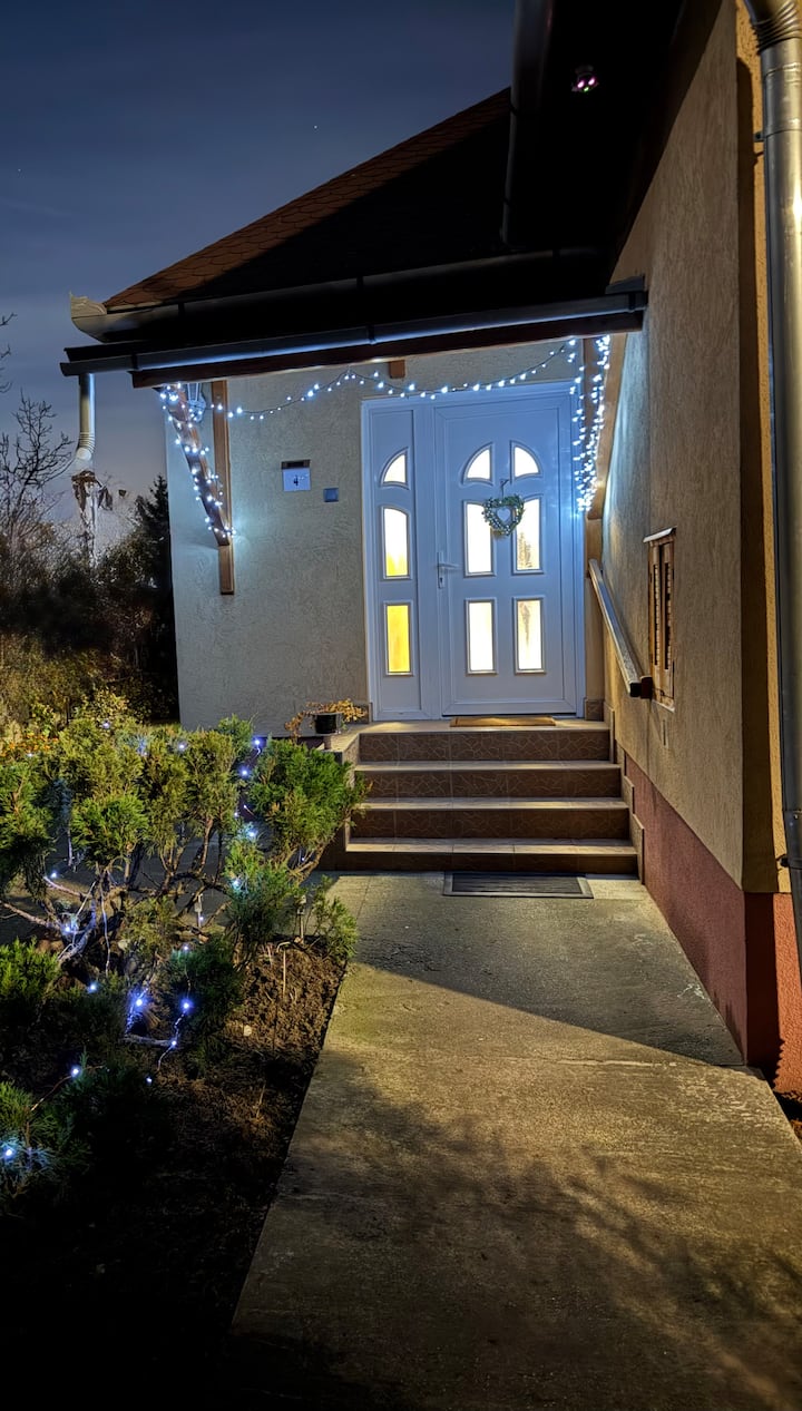 Kitti Kuckója Debrecen - Debrecen