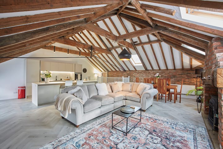 Chic New York-style Loft Living - キングストン・アポン・ハル