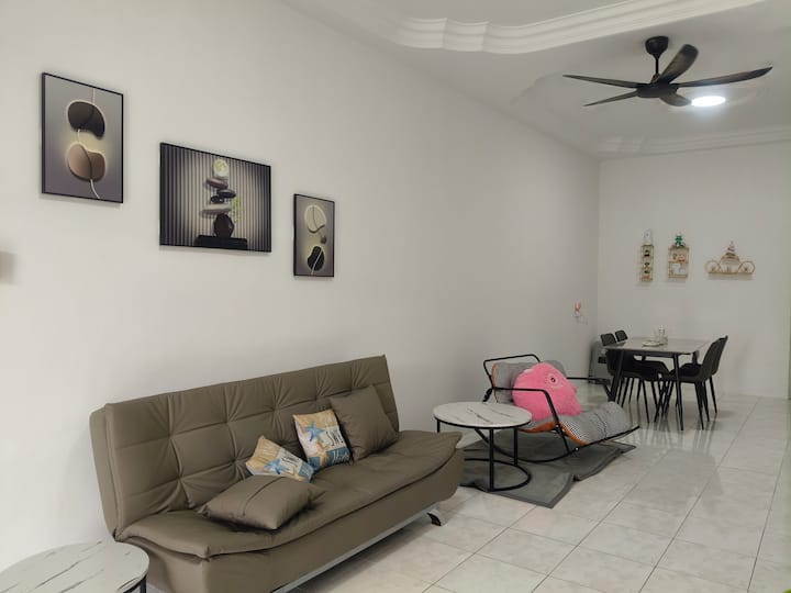 Vi Homestay Airport - Miri