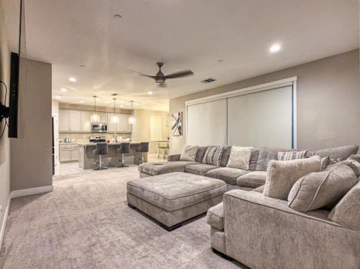 Newly Built Luxury Home With Pool - Turlock, CA