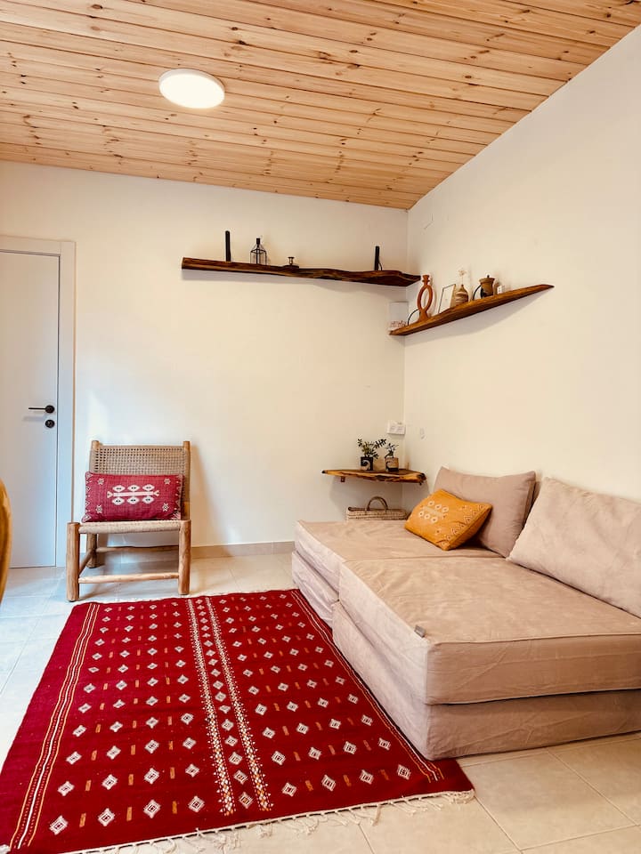 הבית בדרך רמון - Israel