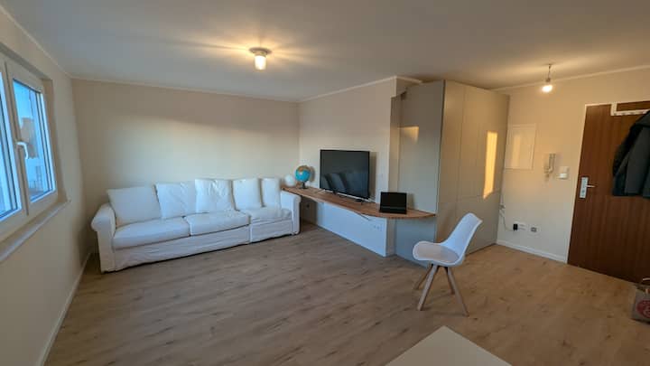 Charmantes Dachgeschoss-studio - Düsseldorf