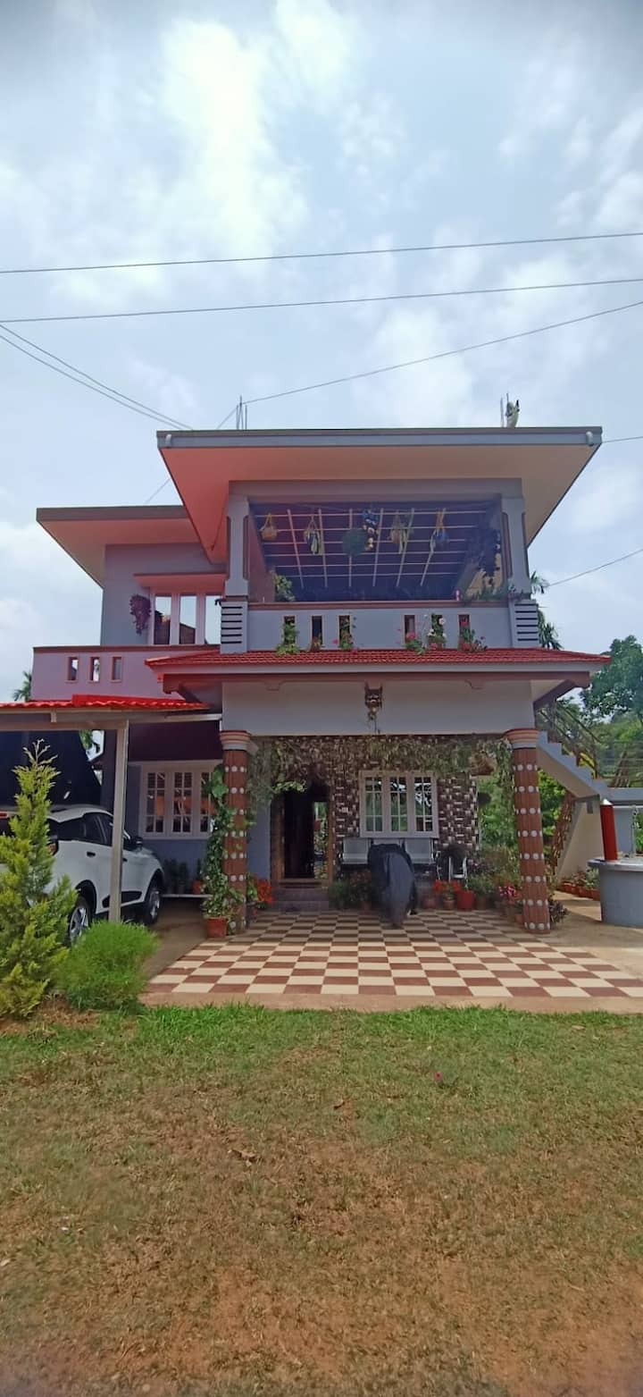 Coorg Flower Home Stay - コダグ