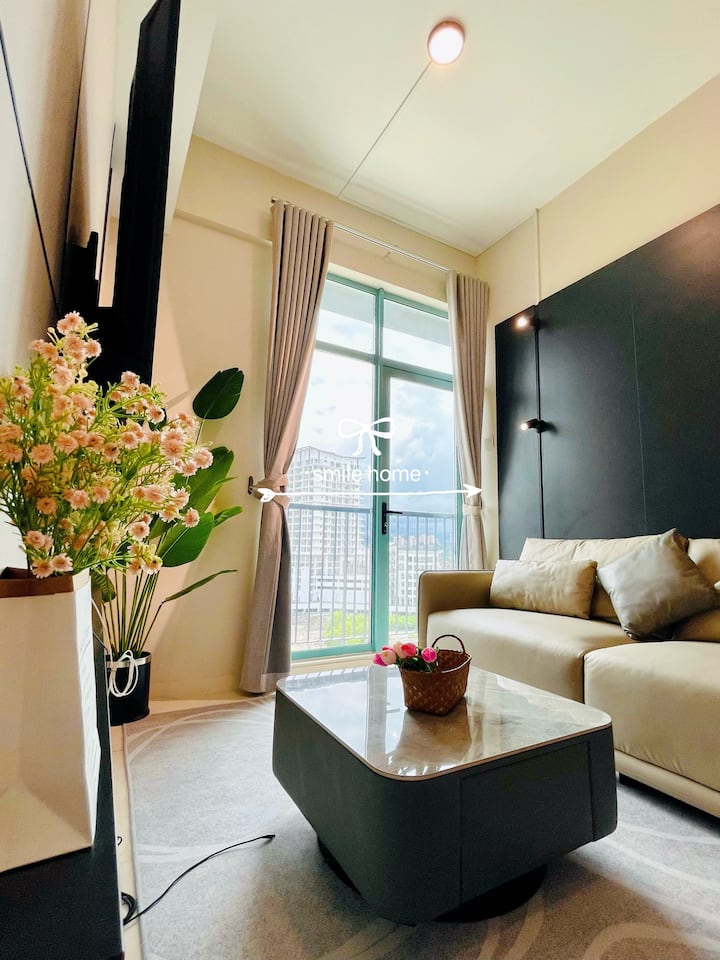 【近码头&加雅街】Bay Suites海景阳台/双落地窗两卧 /稀缺房型/无边泳池 /步行3分钟海边 - Kota Kinabalu