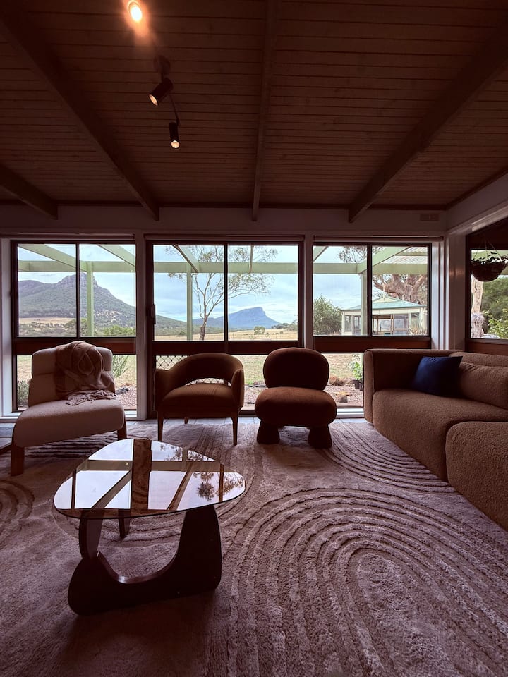 Southern Grampians Lookout - Dunkeld, Australia