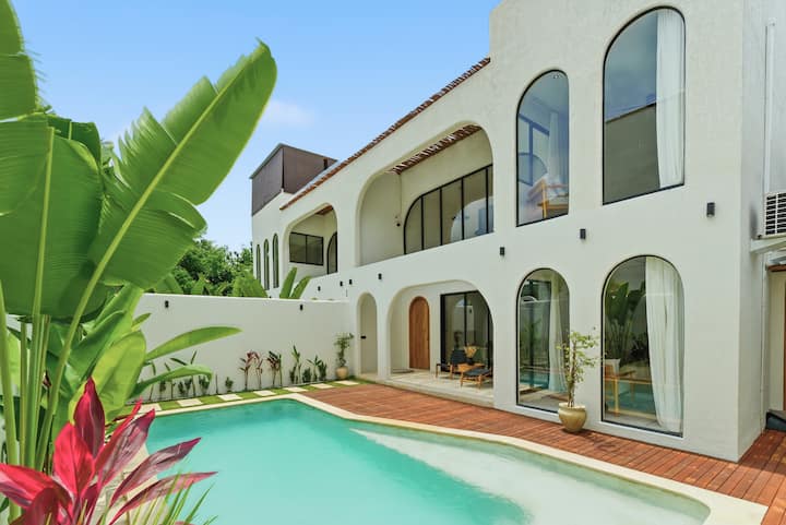 Nusa Loft V5: 3br With Rooftop Space In Uluwatu! - Australie