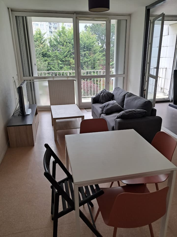 Appartement T4 Lumineux, 5 Couchages, 4 Lits, 78m² - Talence