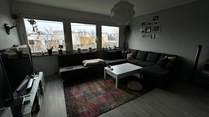 The Raspberry Mountain Cosy Hideout - Solna