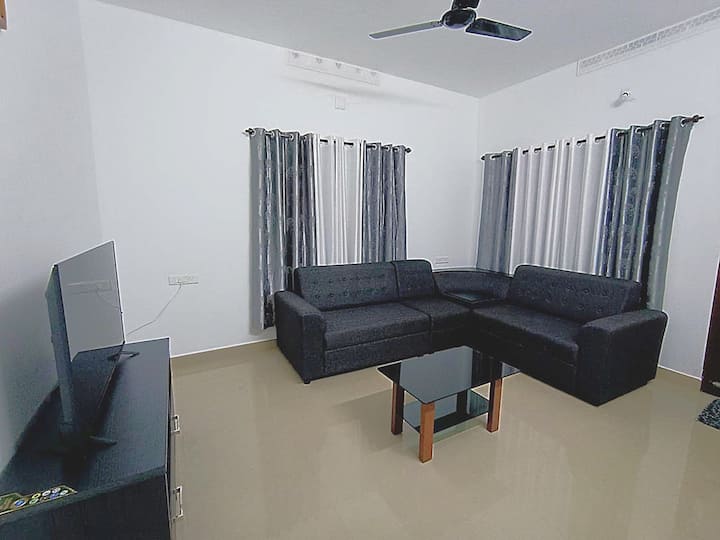 Premium 3bhk Serviced Apartment Near Thodupuzha - Thodupuzha