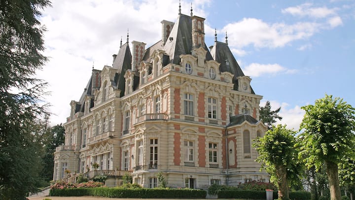 Gîte De Grand Luxe Dans Un Château  De 1400 M² - Maine-et-Loire
