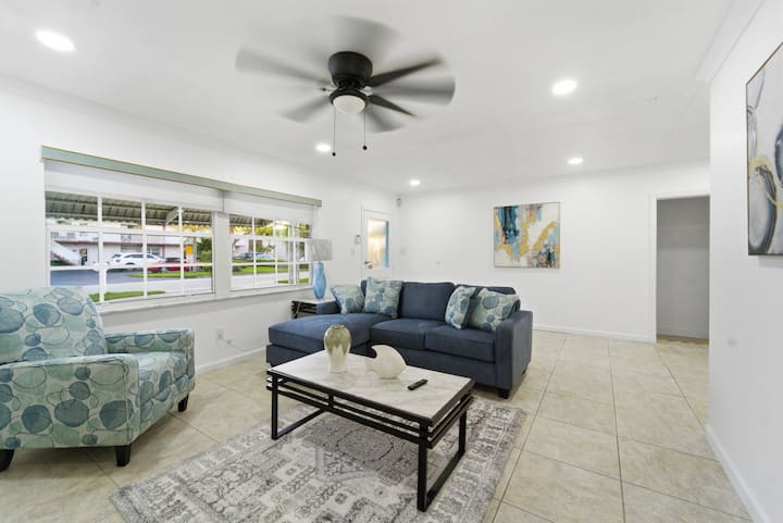 Charming 3 - Bedroom Retreat In Fort Pierce - Fort Pierce, FL