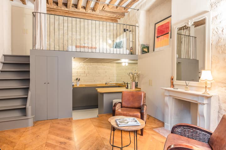 Appartement De Charme - 2 Pers - Marais - París