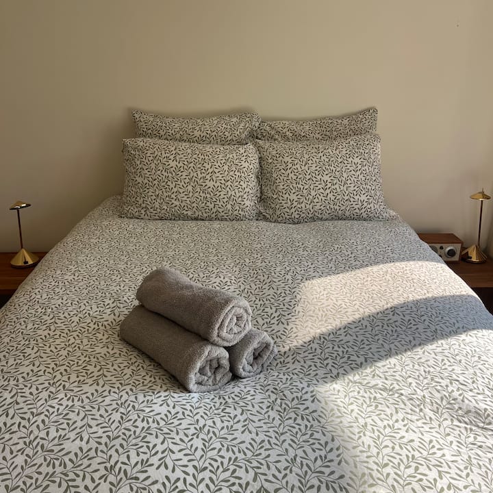 Cosy Gardenroom Riverhouse Own Bathroom & Entrance - Amstelveen