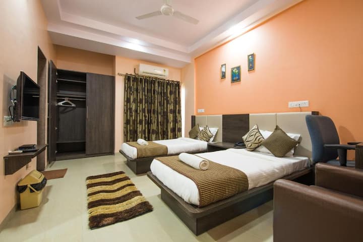 Happy Lodgings- 2bhk Apartment - Faridabad