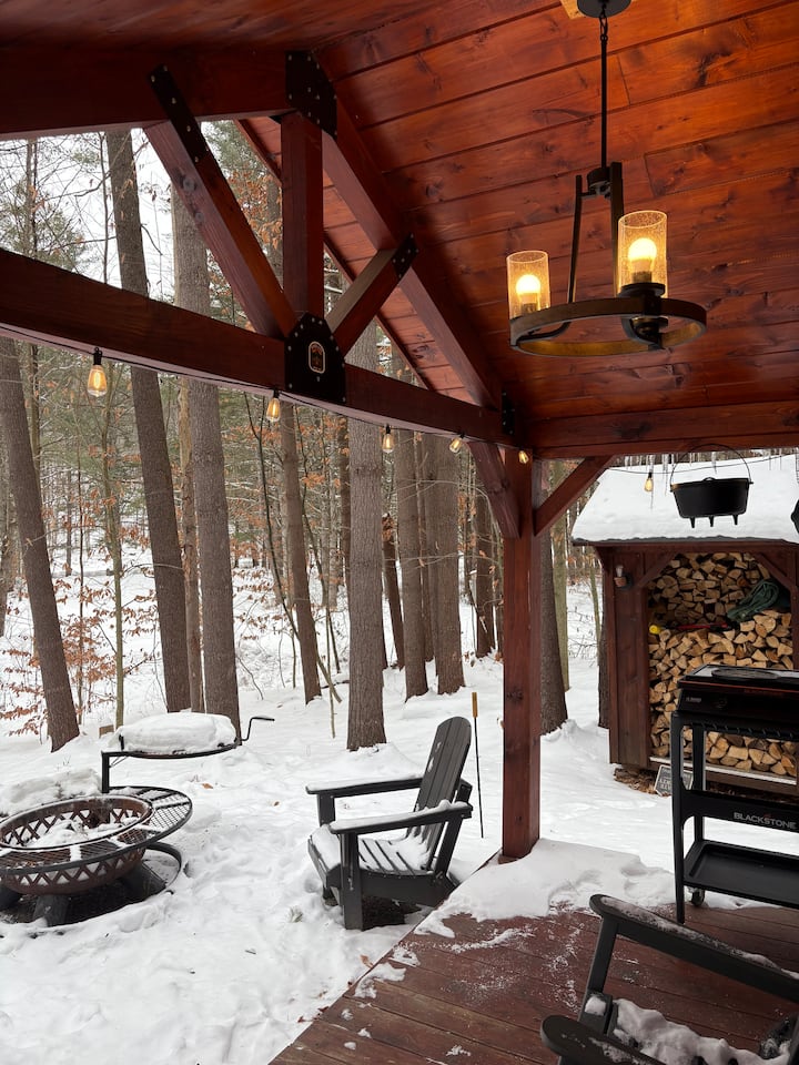 Private Riverfront Cabin, 10 Mins To Lapland! - New York (staat)