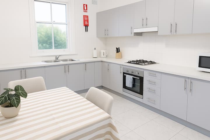 Self Contained Loft House In Ashfirld - Burwood