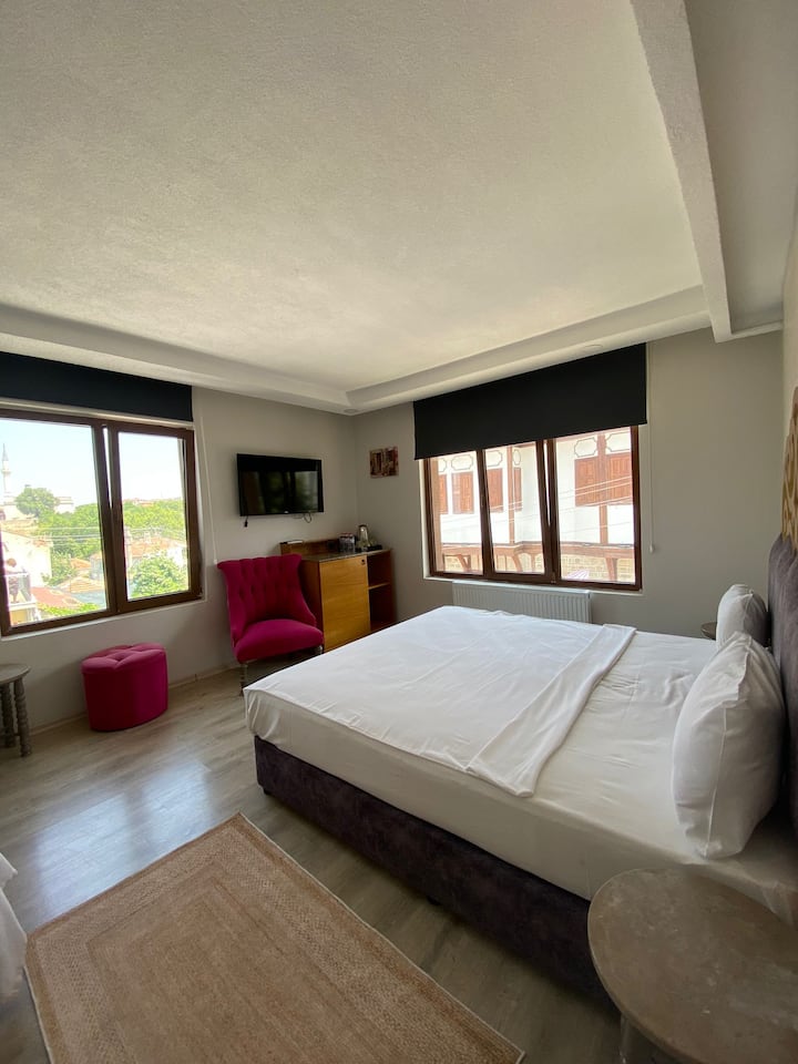 1-edirne Merkez'de ÖZel Otoparklı Konaklama Imkanı - Edirne Ili