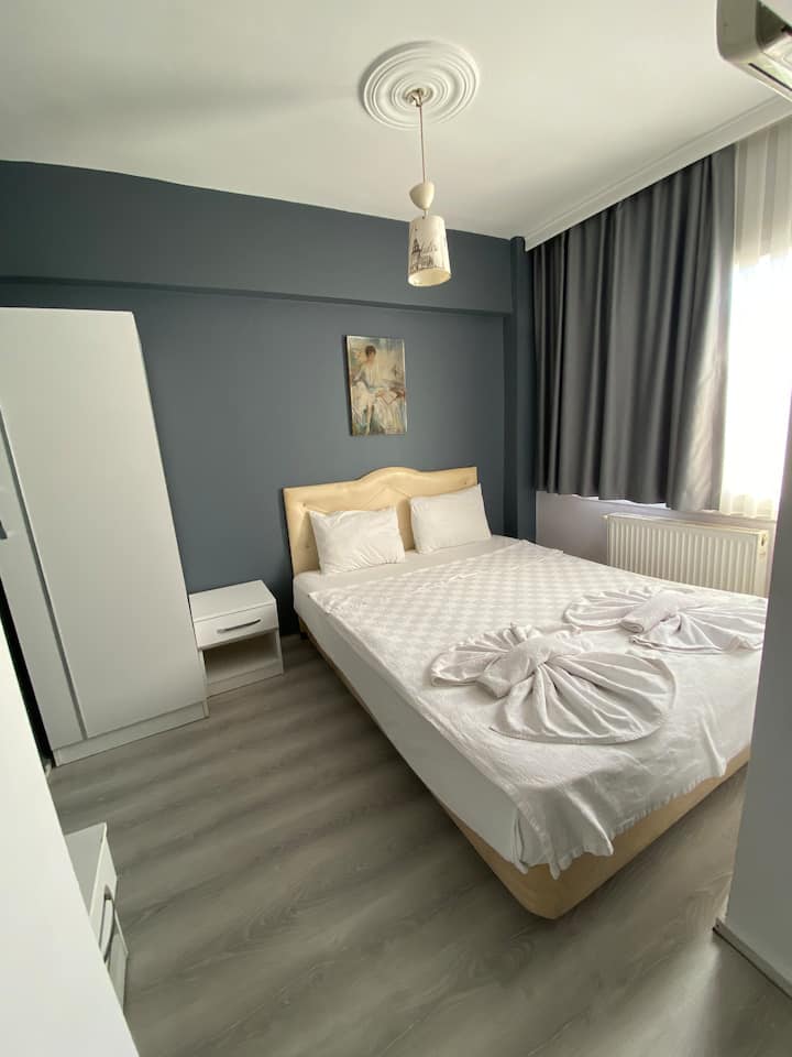 Bed&breakfast For 1&2 People -Karya Hotel - Kuşadası
