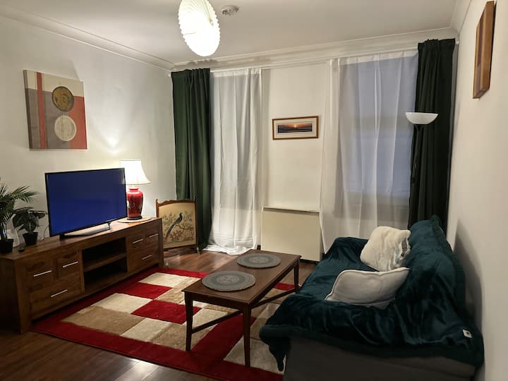 Heart Of City Centre, Theatre, Hydro, Universities - Glasgow