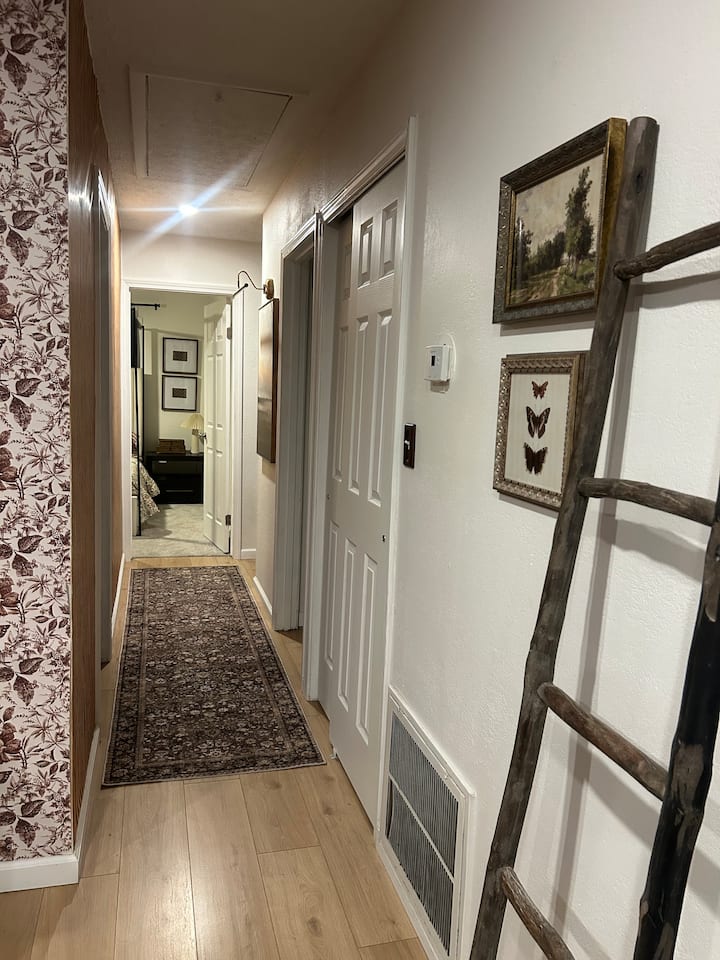 3br Organic Modern Home Near The Greene + Hot Tub - Beavercreek, OH