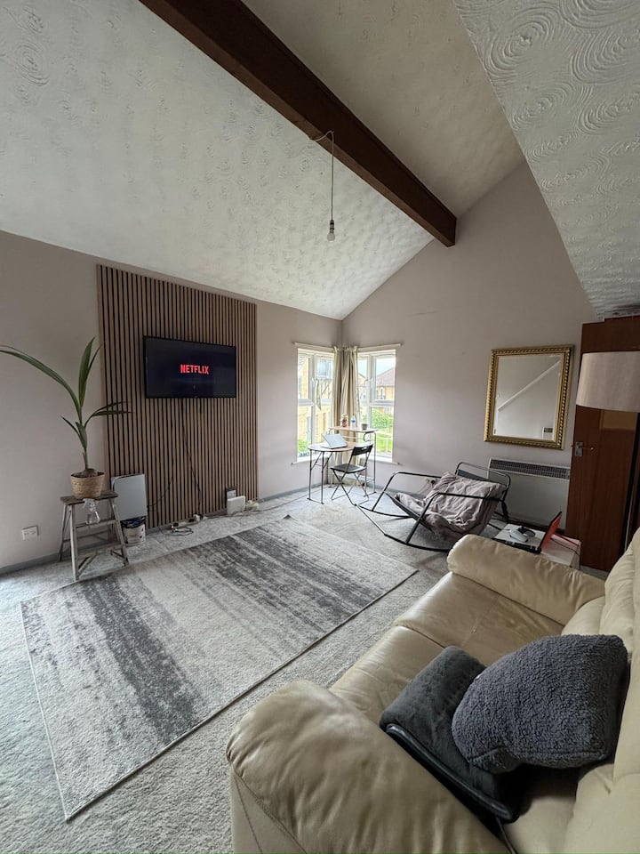 Lovely One Bedroom In Milton Keynes - Milton Keynes